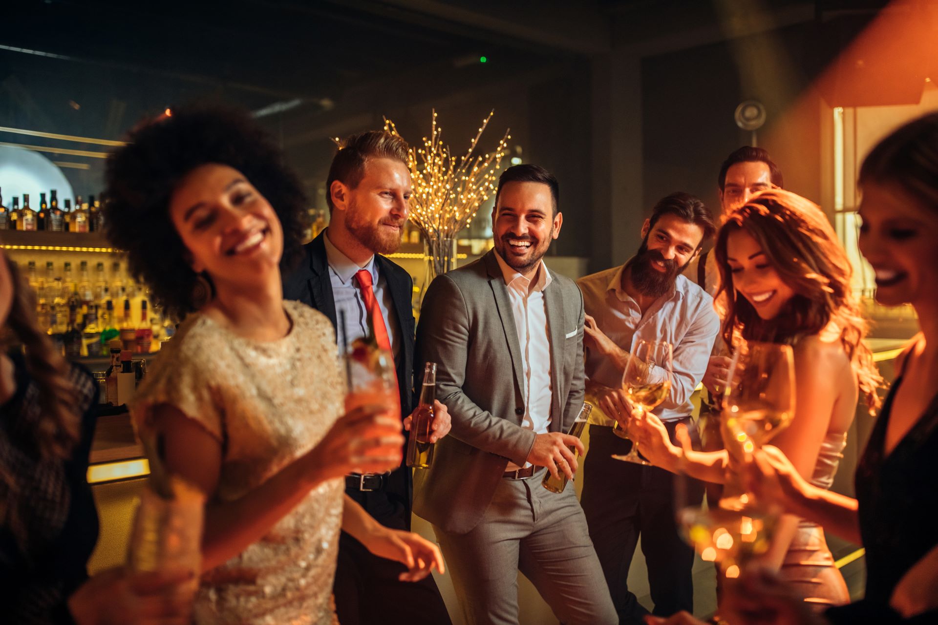 Party Etiquette 101: Unwritten Rules for Hosting and Attending Social ...