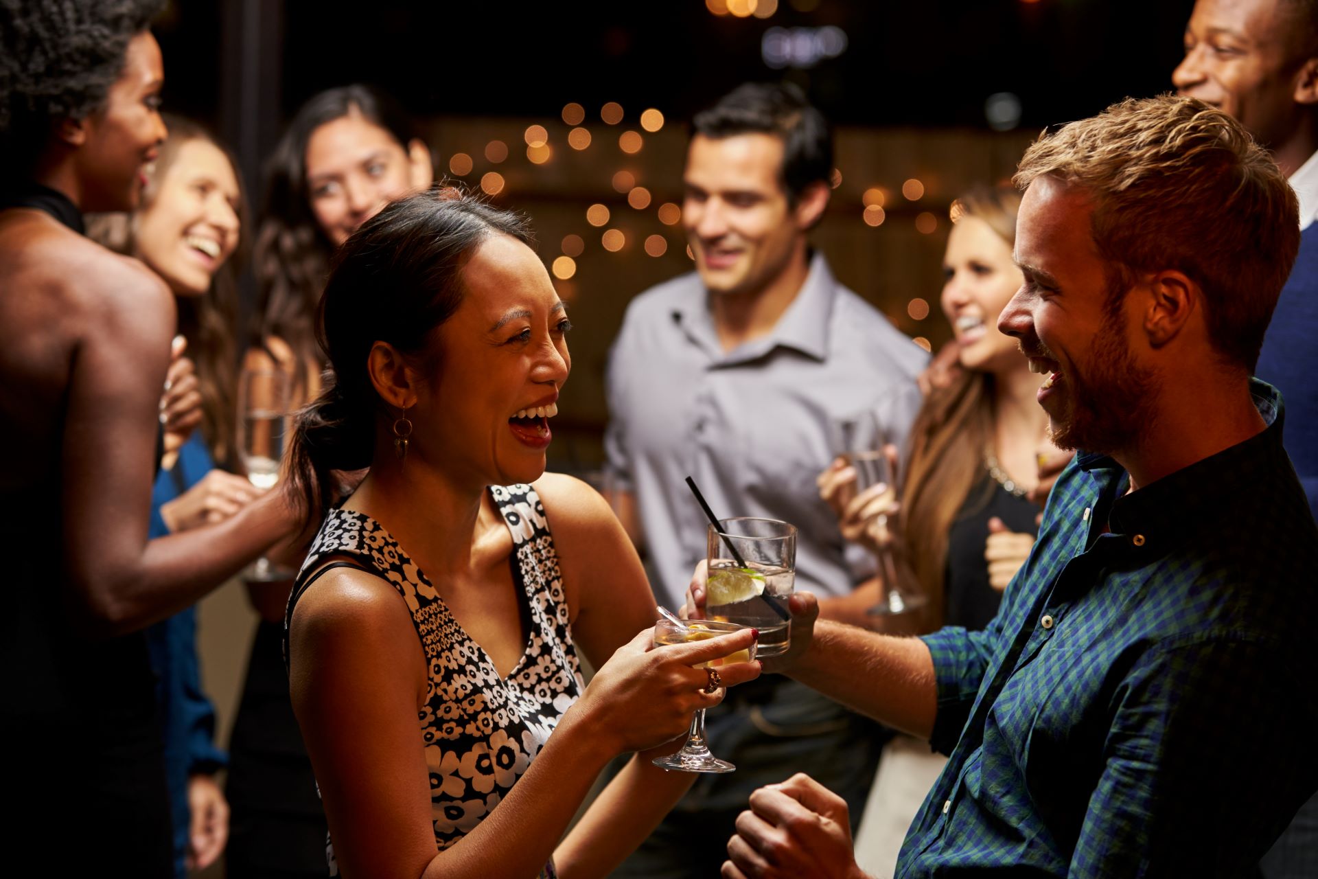 From Solo to Social: Your Guide to Meeting People at Bars